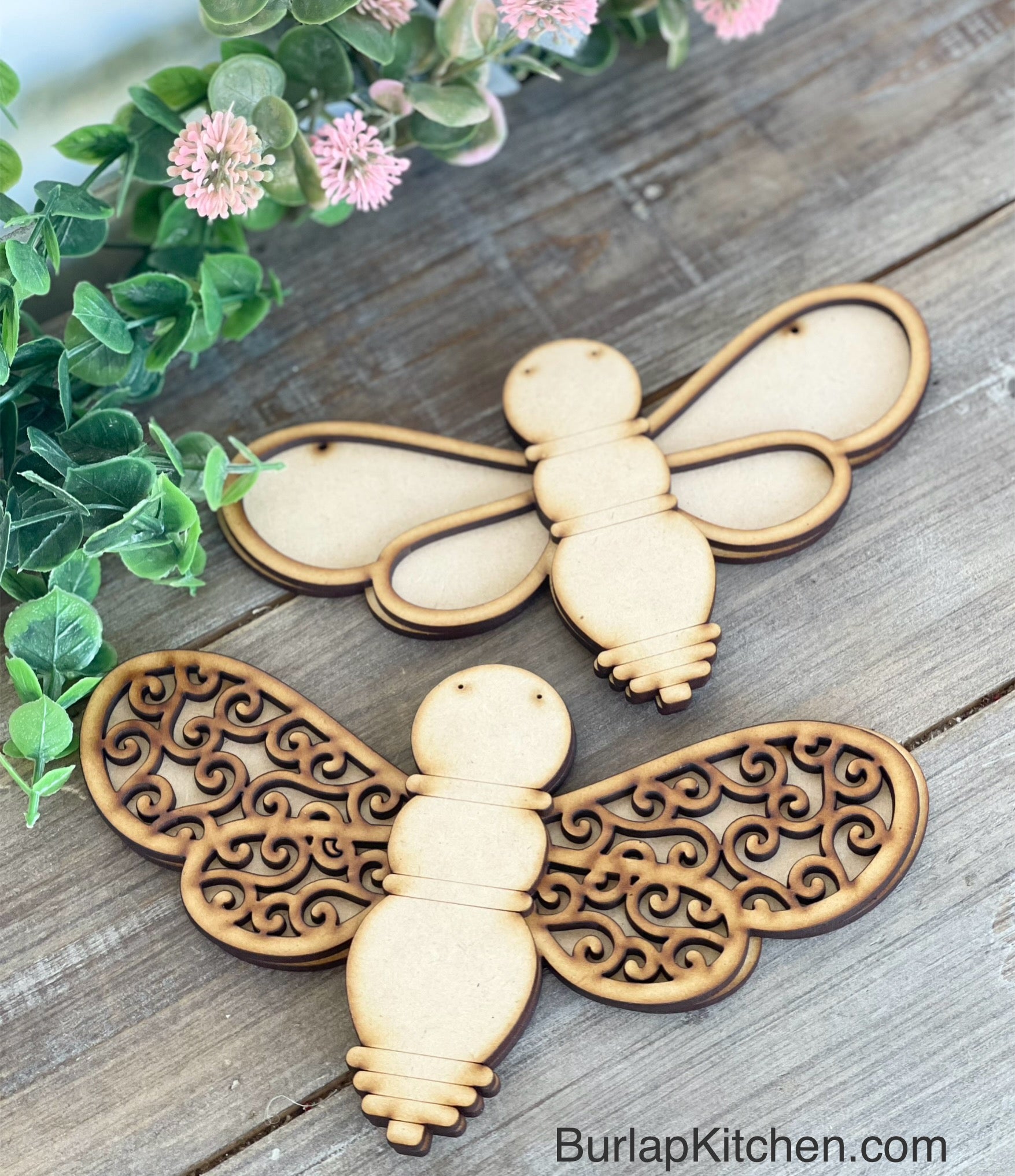 Spindle Bees (Set of 2) - DIY Craft Kit – Burlap Kitchen